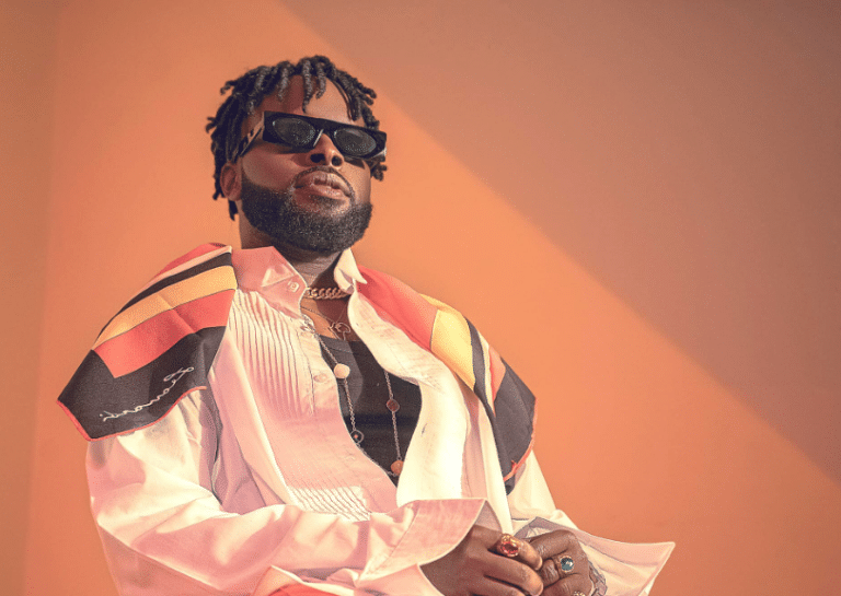 Locko : la star camerounaise signe dans un nouveau label | Newstories ...