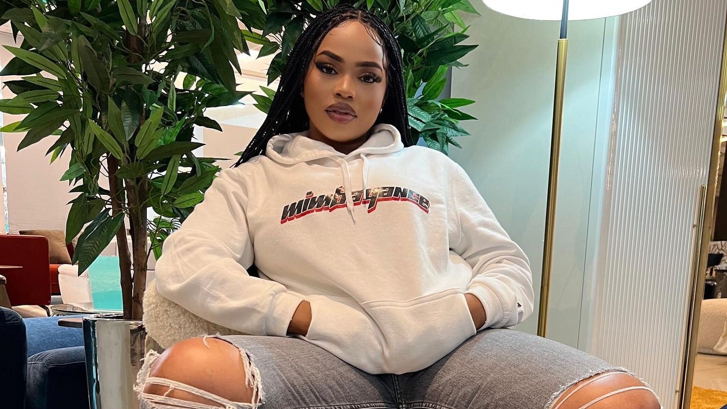 Blanche Bailly fait des révélations sur ses formes voluptueuses ! | Newstories Africa