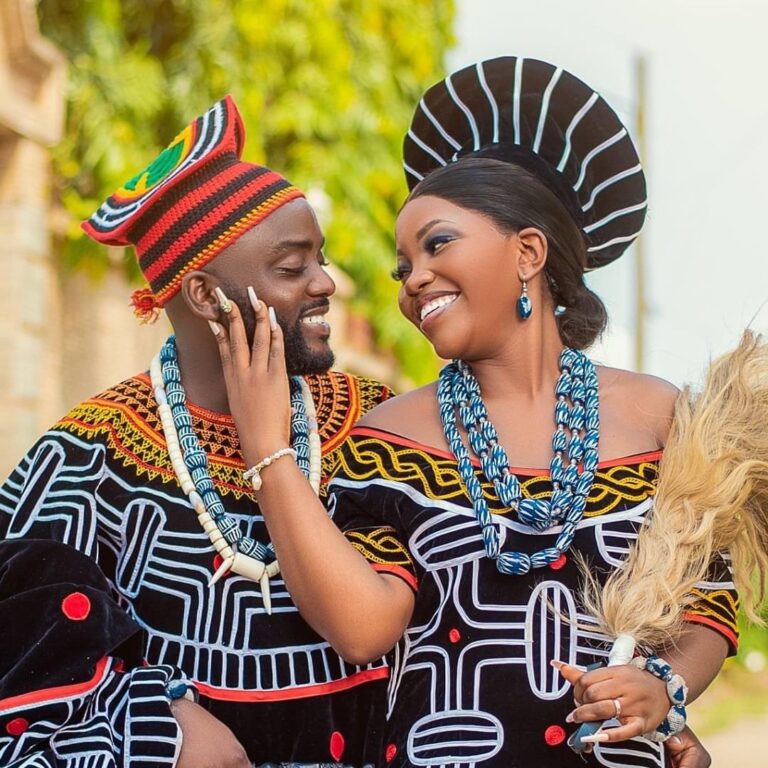 Top 5 des tenues traditionnelles du Cameroun | Newstories Africa