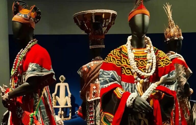 Top 5 des tenues traditionnelles du Cameroun | Newstories Africa